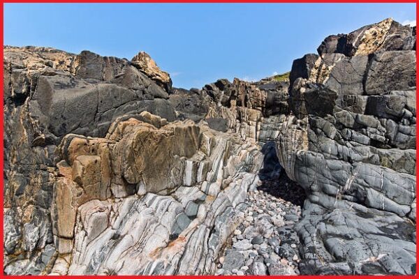 The Lewisian Gneiss- One of the Oldest Gneiss rocks in Scotland – Geo ...
