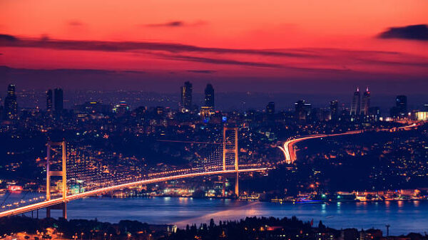 Istanbul’s Unique Geography: A Tale of Two Continents – Geo-Tourism